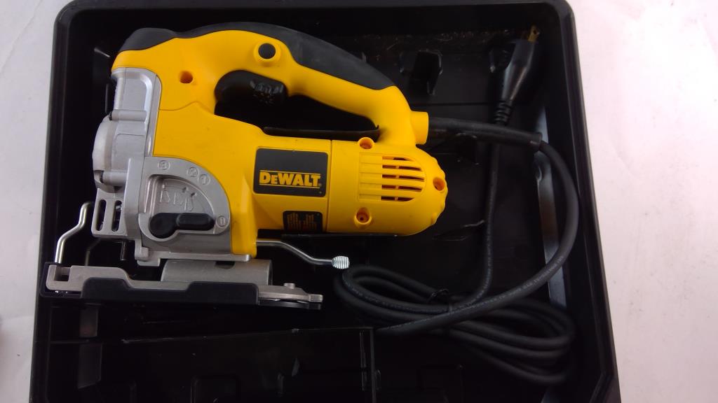 DeWalt Electric Jig Saw | Property Room