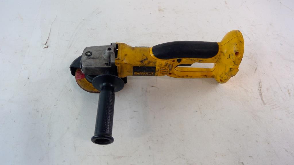 Dewalt Heavy Duty Cordless Cut-off Tool | Property Room