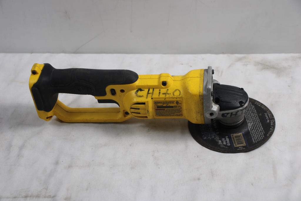 DeWalt Heavy Duty Cordless Cut-off Tool | Property Room