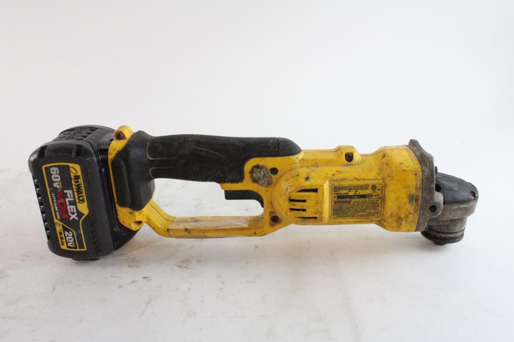 DeWalt Heavy Duty Cordless Cut-Off Tool | Property Room