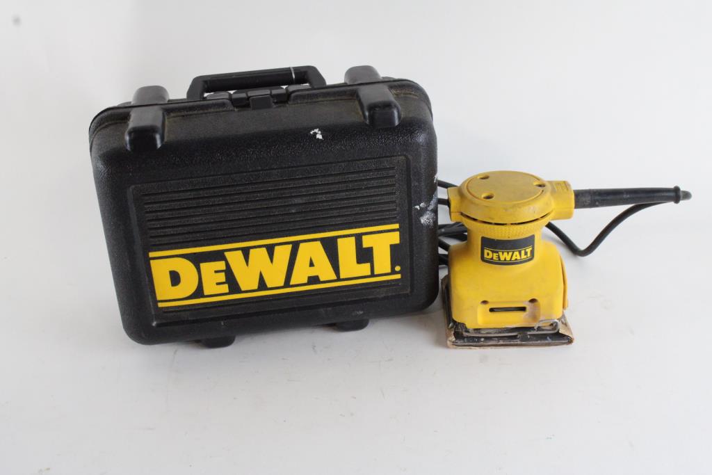 DeWalt Palm Grip Sander With Case | Property Room