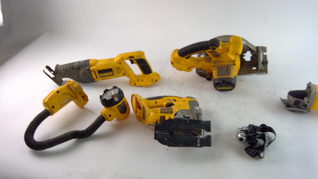 DeWalt Power Tool Lot, 5 Pieces | Property Room