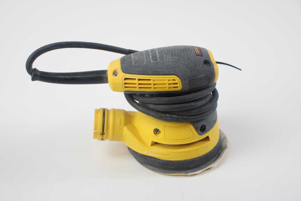Dewalt Random Orbit Palm Sander | Property Room