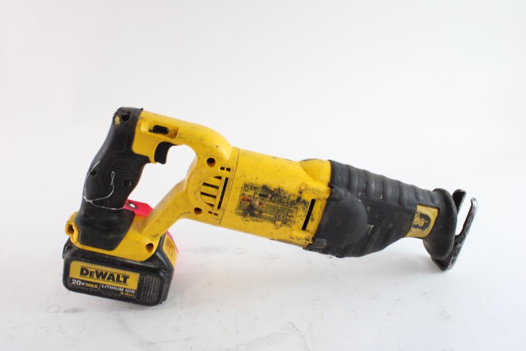 DeWalt Reciprocating Saw | Property Room