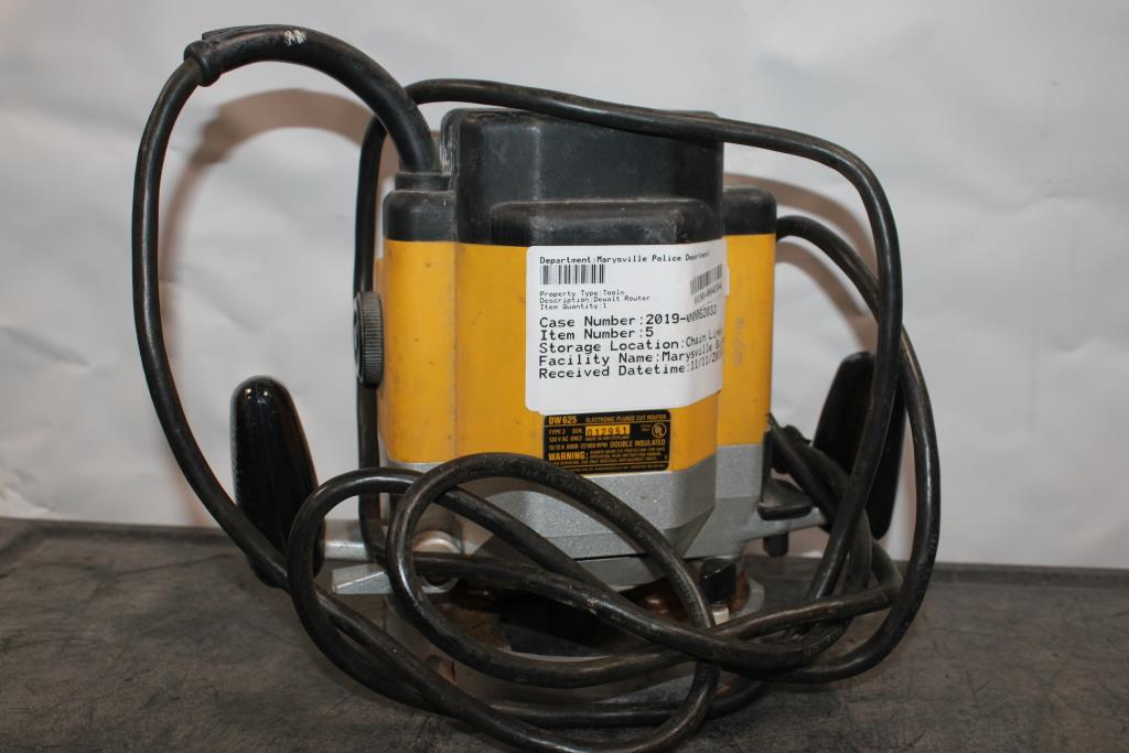 DeWalt Router Plunge Base DW625 | Property Room