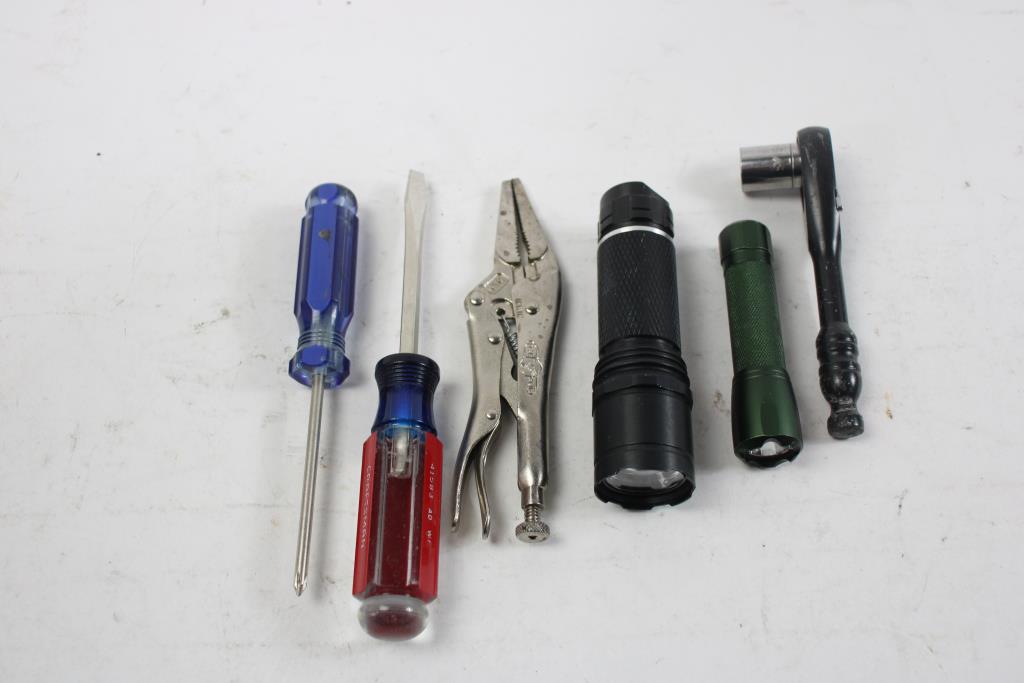 Dewalt Screwdriver, Milwaukee Tape Measure, Wrenches And More, 5 ...