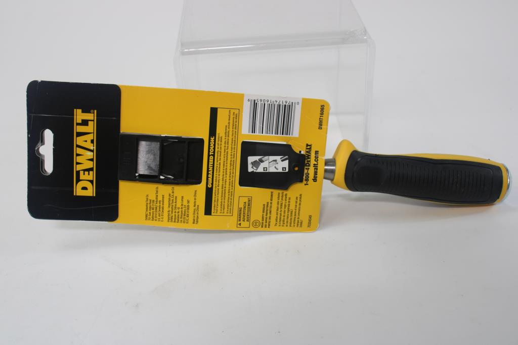 Dewalt Side Strike Chisel | Property Room