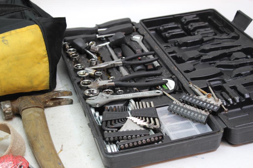 Dewalt Tool Bag With Pittsburgh Tool Set, ToolPro Tool Belt And More ...