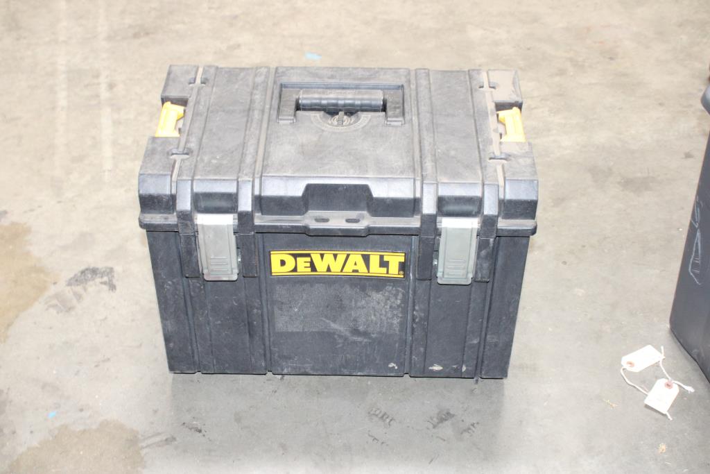 DeWalt Tool Case Box With Tools , 6 Pieces | Property Room