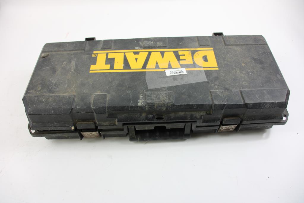 Dewalt Variable Speed Reciprocating Saw With Case | Property Room