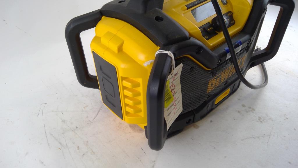 Dewalt Worksite Speaker | Property Room
