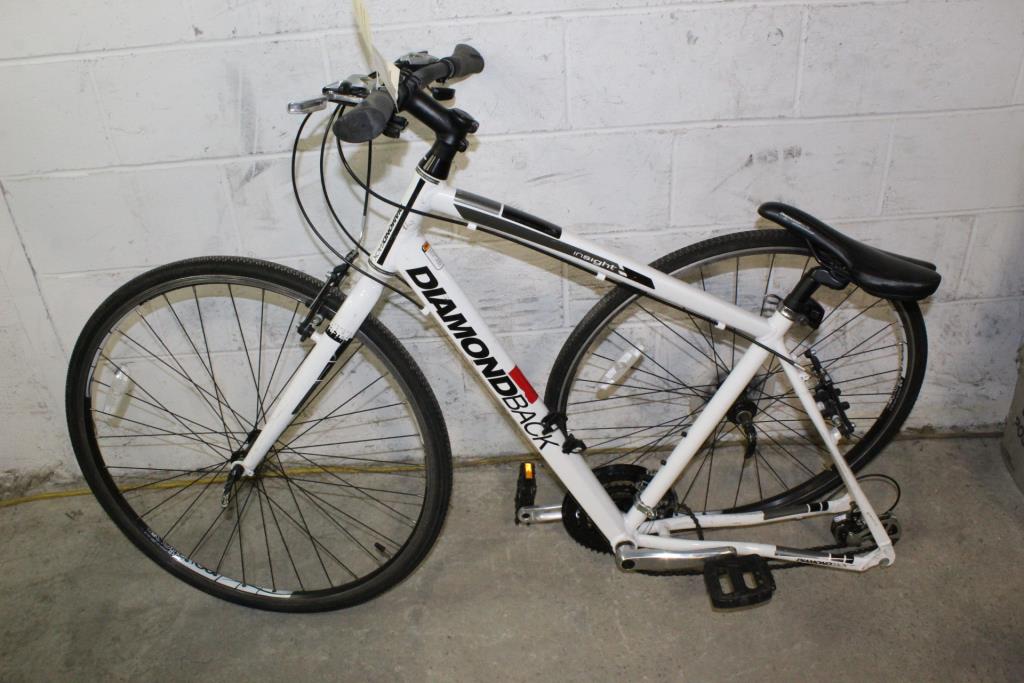 Diamondback Insight Hybrid Bike | Property Room