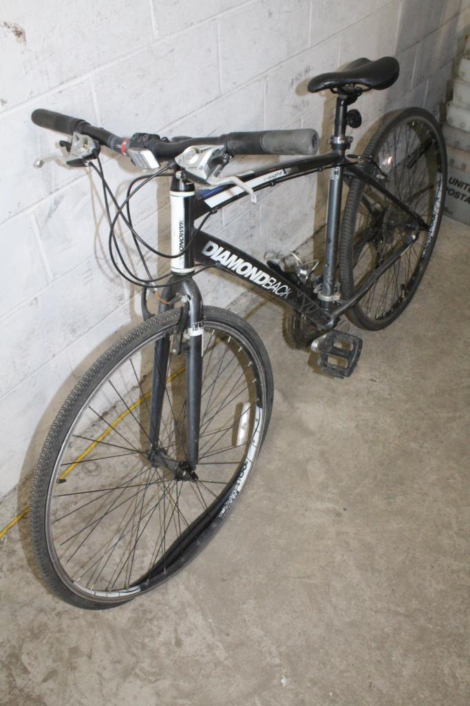 Diamondback Insight Hybrid Bike | Property Room