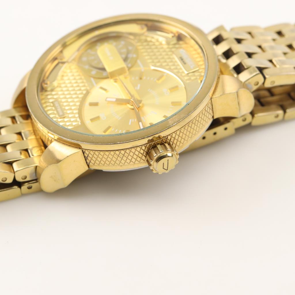 Diesel Mini Daddy Watch | Property Room