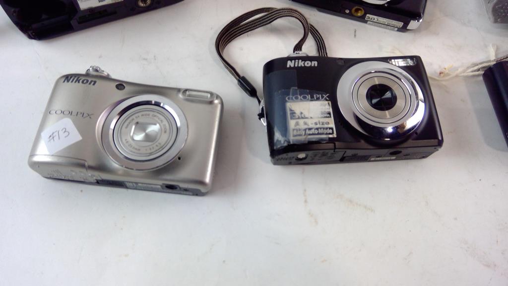 Digital Camera Lot, 10 Pieces | Property Room