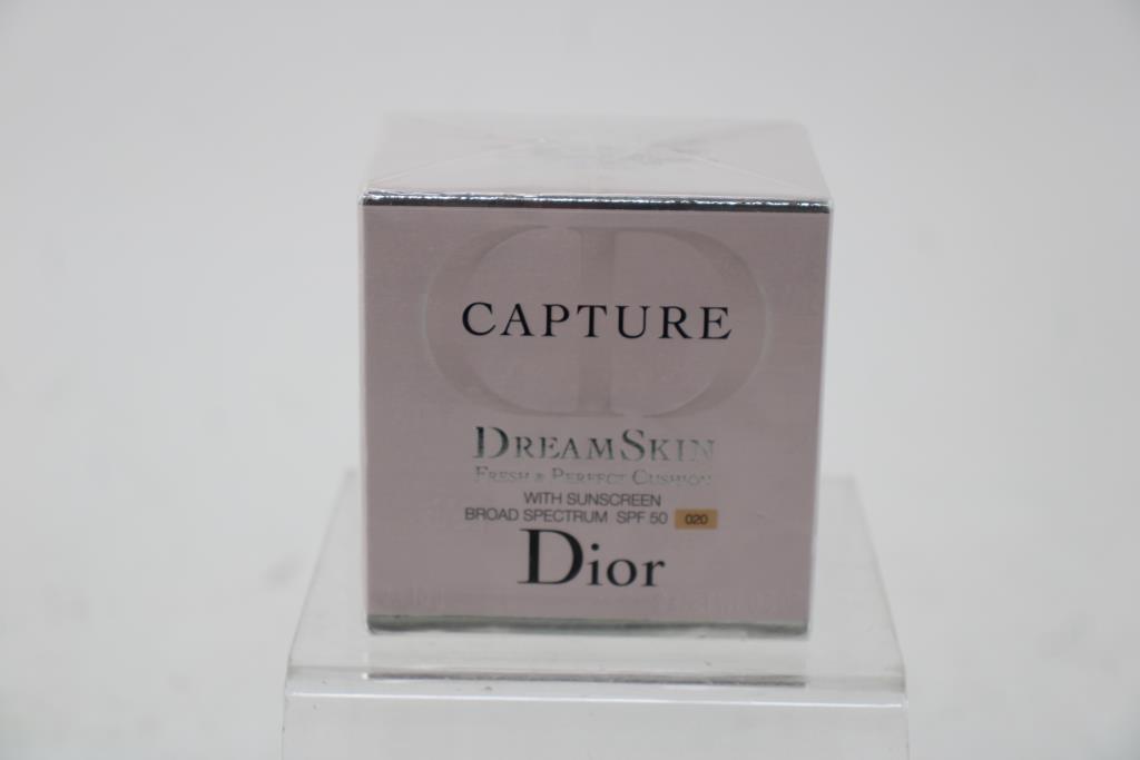 Dior Dream Skin Fresh & Perfect Cushion With Suncreen, SPF 50, 2 X 15g | Property Room