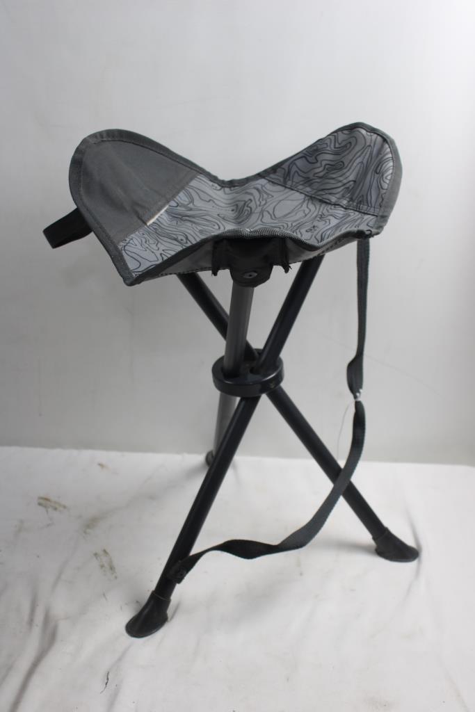 Disc Golf, Glases, Portable Chair, Anne Klein Wallet And More ...