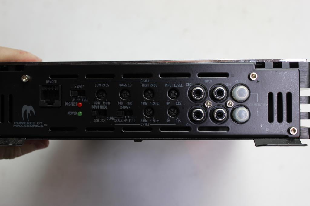 Discus MB Quart Amplifier | Property Room