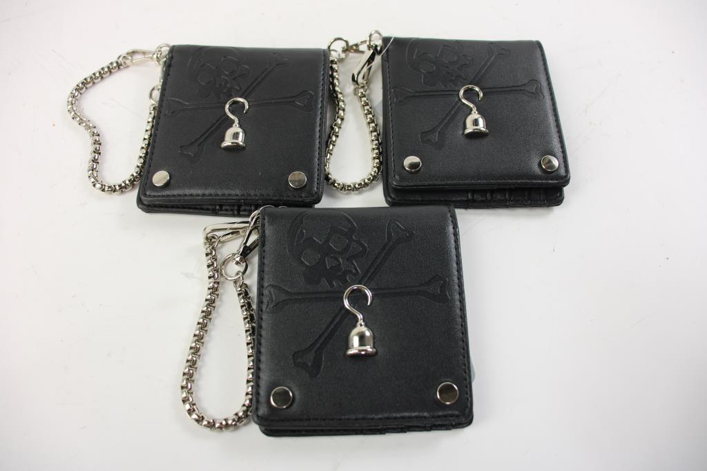 Disney Store Pirate Wallet, 2+ Pieces | Property Room