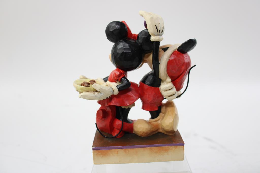 Disney Traditions Showcase Collection "Under The Mistletoe" Mickey ...