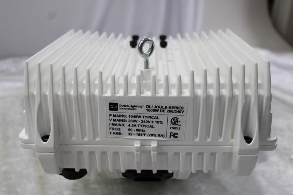 DLI Dutch Lighting Innovations 1000W DE 208/240V Fixture | Property Room