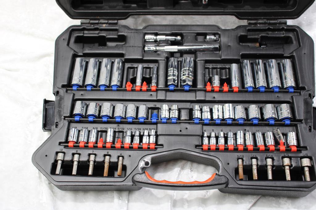 Do It Best Tool Box | Property Room