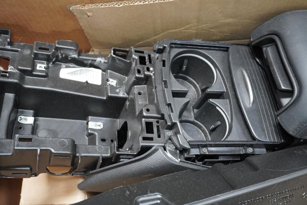 Dodge Charger Car Interior Center Console Parts | Property Room