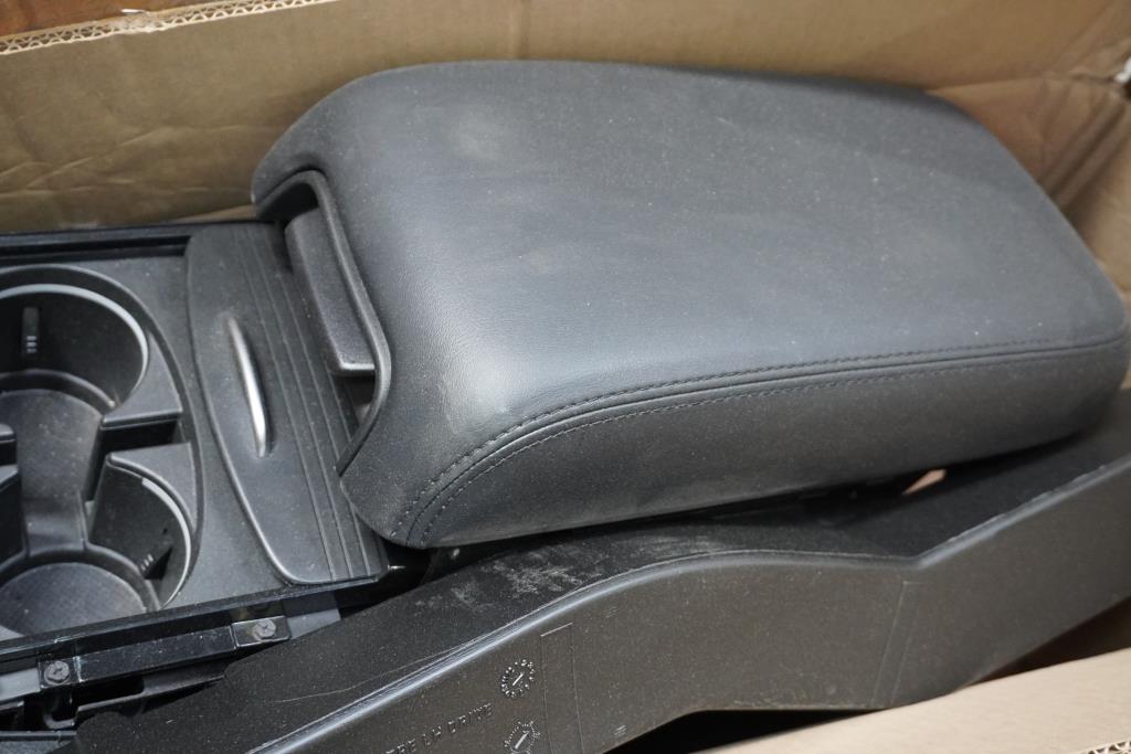 Dodge Charger Car Interior Center Console Parts | Property Room