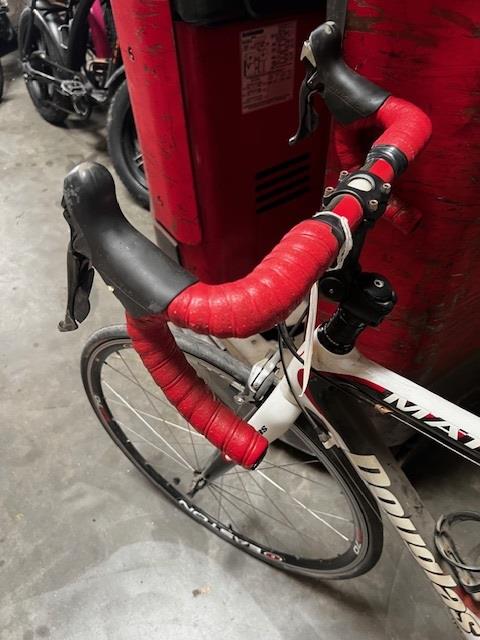 Douglas Matrix Road Bike | Property Room