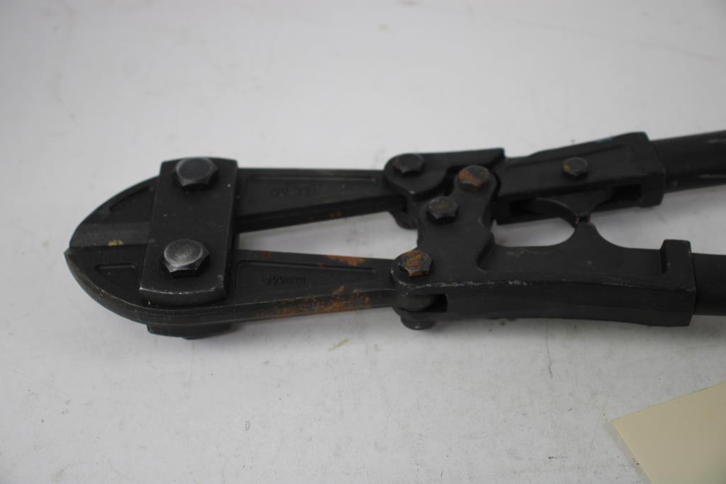 Doyle Bolt Cutters | Property Room