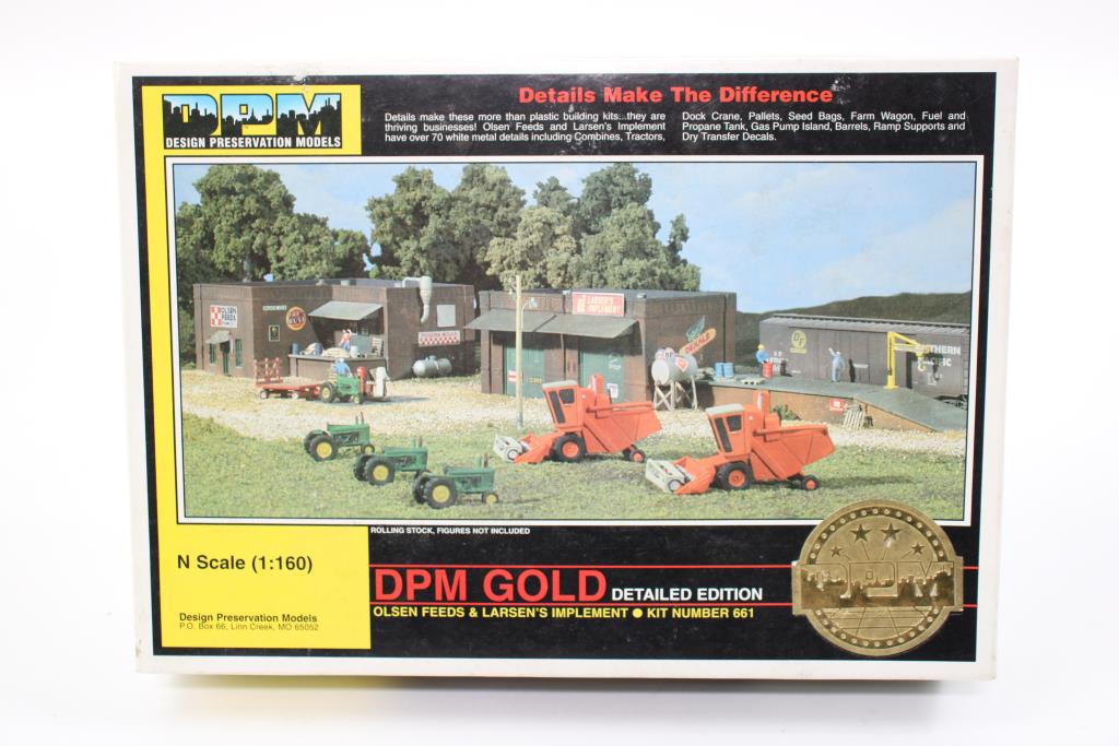 DPM N Scale Olsen Feeds & Larsen's Implement Building Kit | Property Room