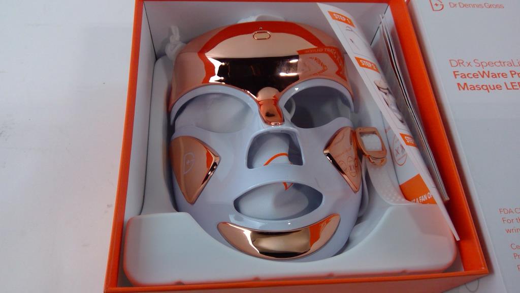 Dr Dennis Gross DRX SpectraLite Faceware Pro Masque LED | Property Room