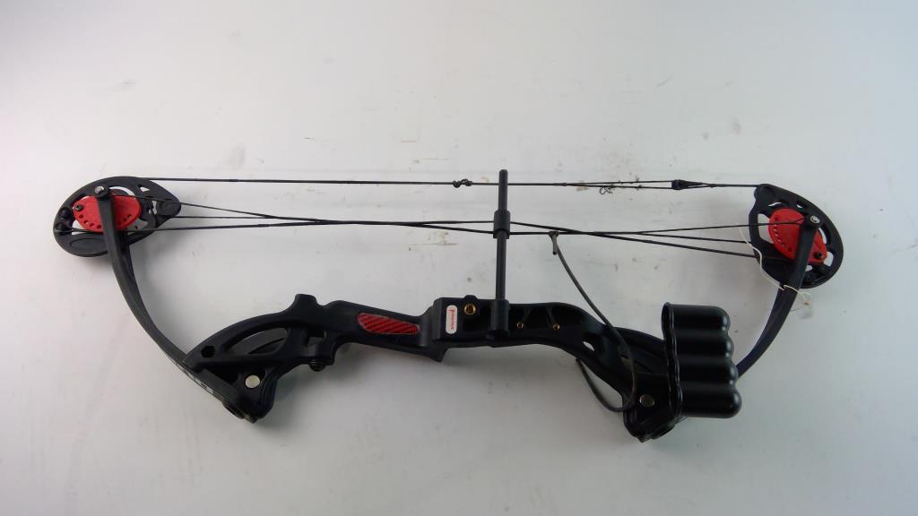 Duke VI Compoud Bow | Property Room