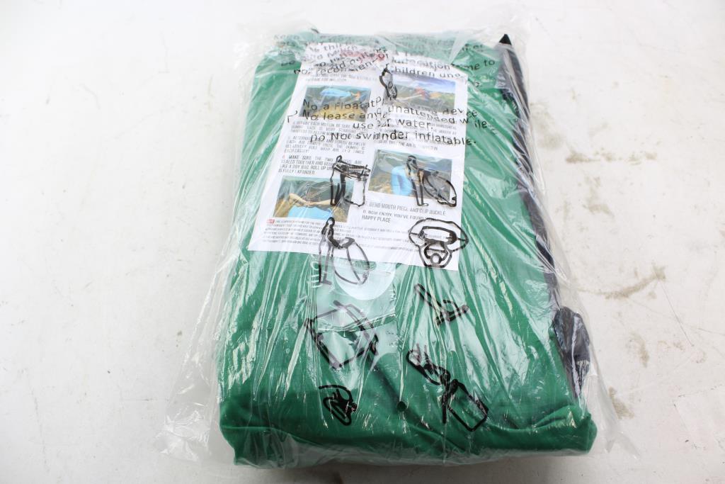 Dumbo Lounge Sack Green | Property Room