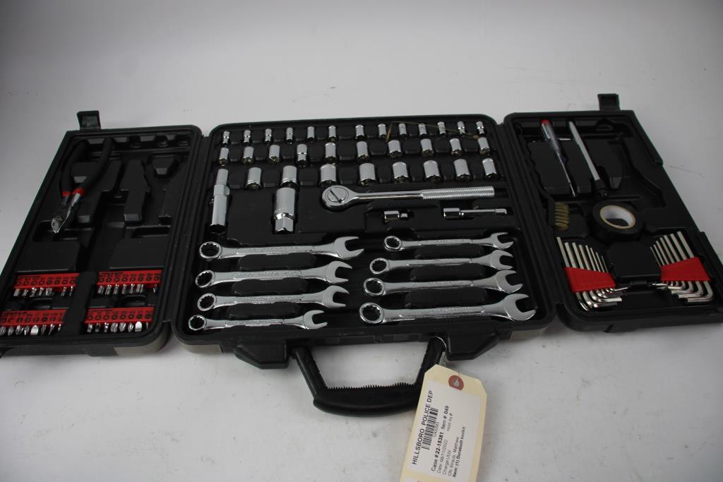 Durabuilt Mechanics Tool Kit | Property Room