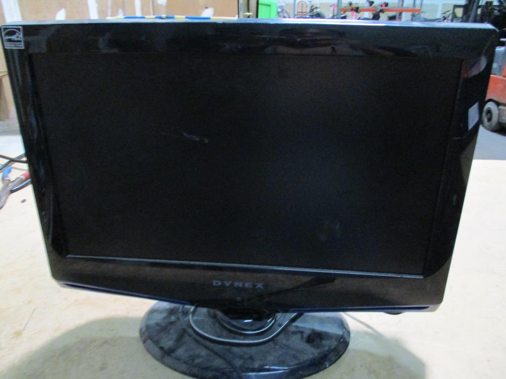 DYNEX COLOR TV | Property Room