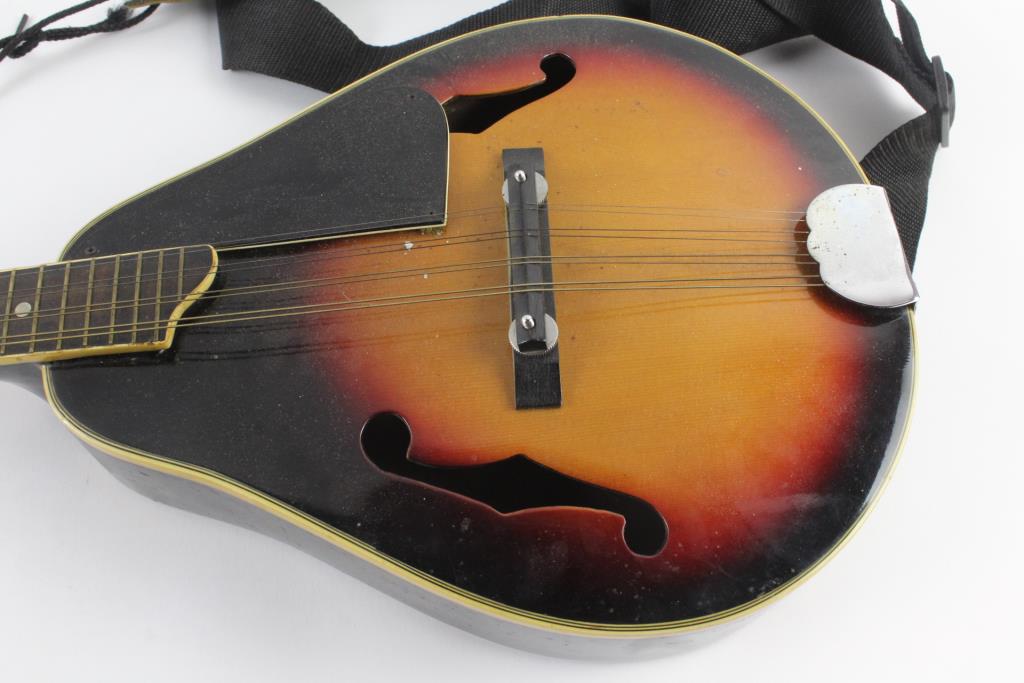 Eagle Mandolin | Property Room