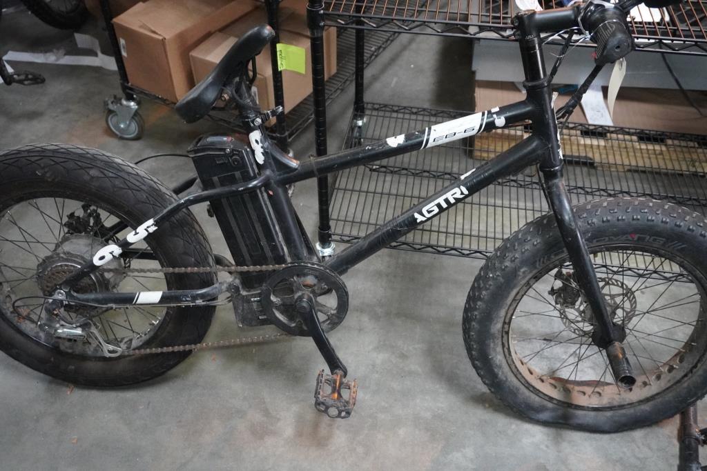 EB-6 E Bike | Property Room