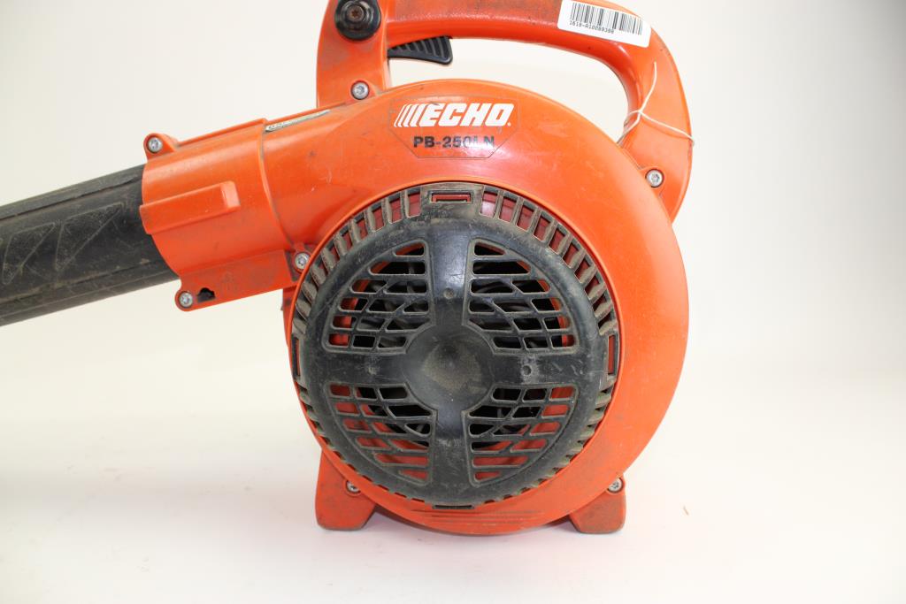 Echo Handheld Gas Blower Model PB 250LN Property Room Echo Handheld Gas Blower Model PB 250LN Property Room