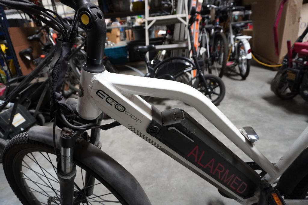 Ecomotion E-Bike | Property Room