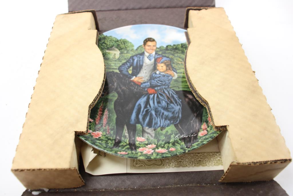 Edwin M. Knowles Collectors Plate | Property Room