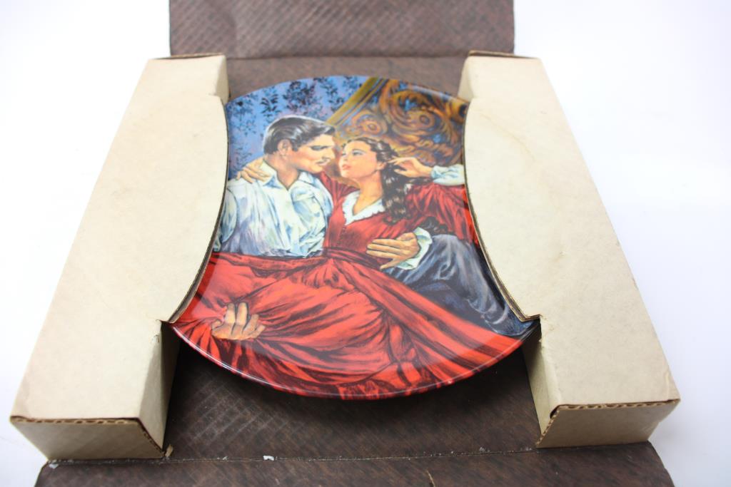 Edwin M. Knowles Collectors Plate | Property Room