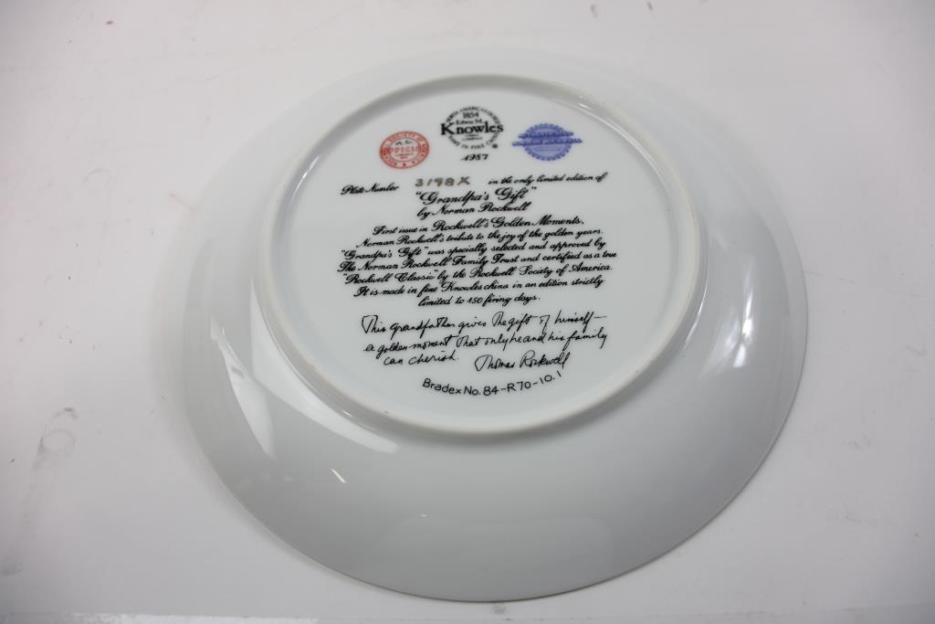 Edwin M Knowles Collectors Plate | Property Room