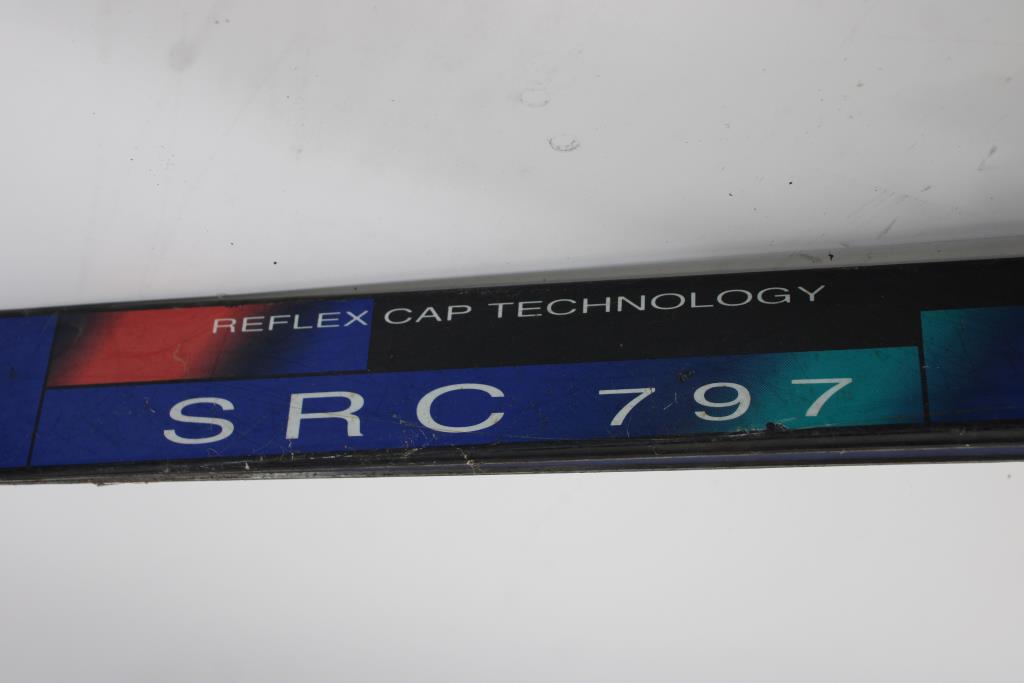 Elan Single Reflex Cap Skis | Property Room