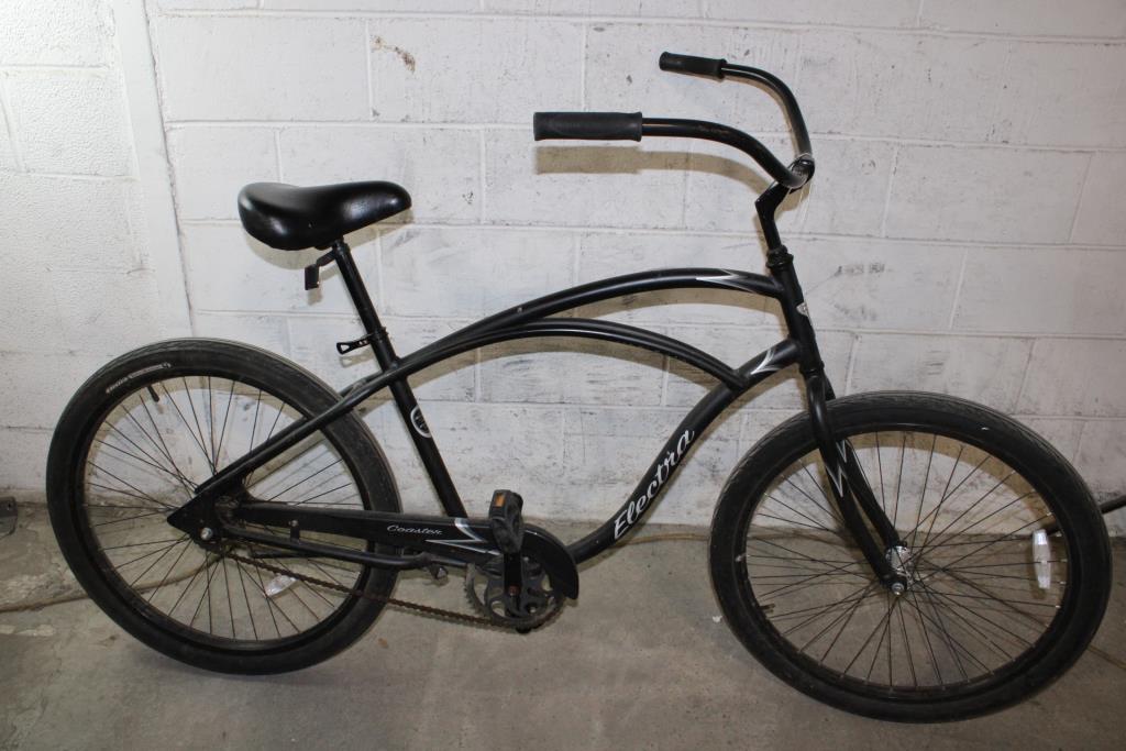 Electra Beach Bike | Property Room