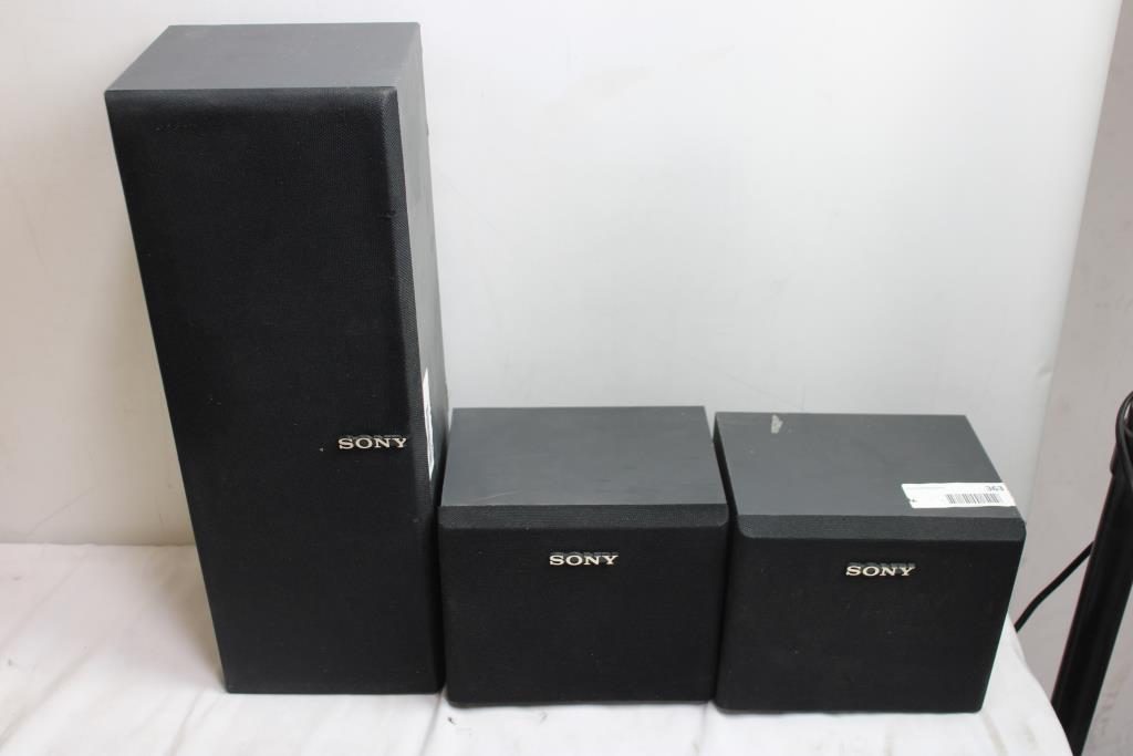 Electronics Lot - sony speakers and more | Property Room