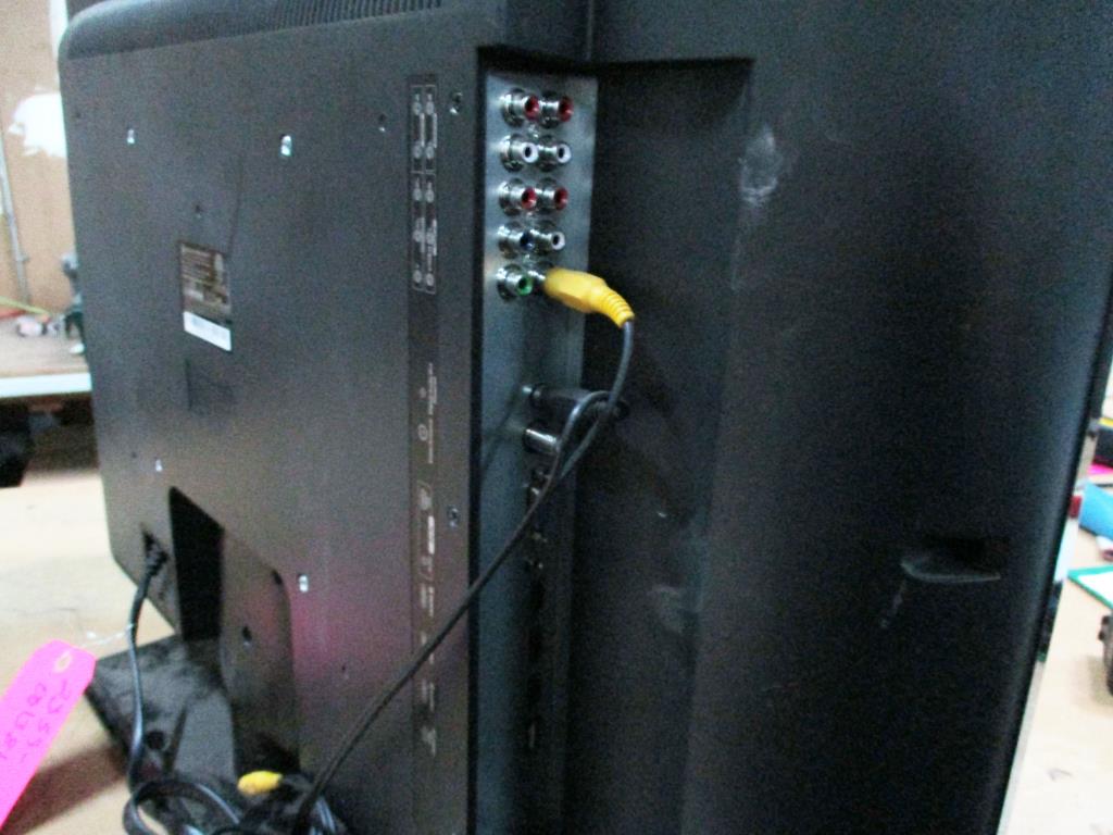 Element 32" Flat Screen TV | Property Room