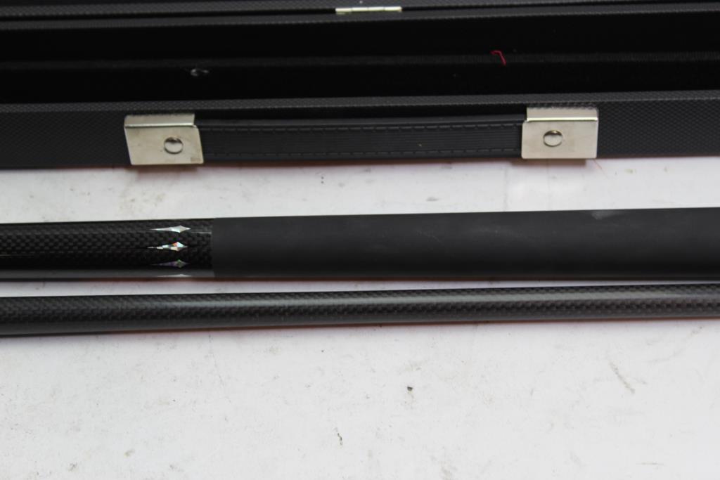 Eliminator Woven Graphite Over Wood Pool Cue | Property Room