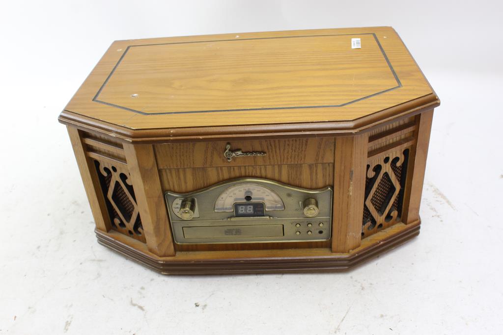 Emerson Nr303TT Heritage Series Record Player Radio | Property Room