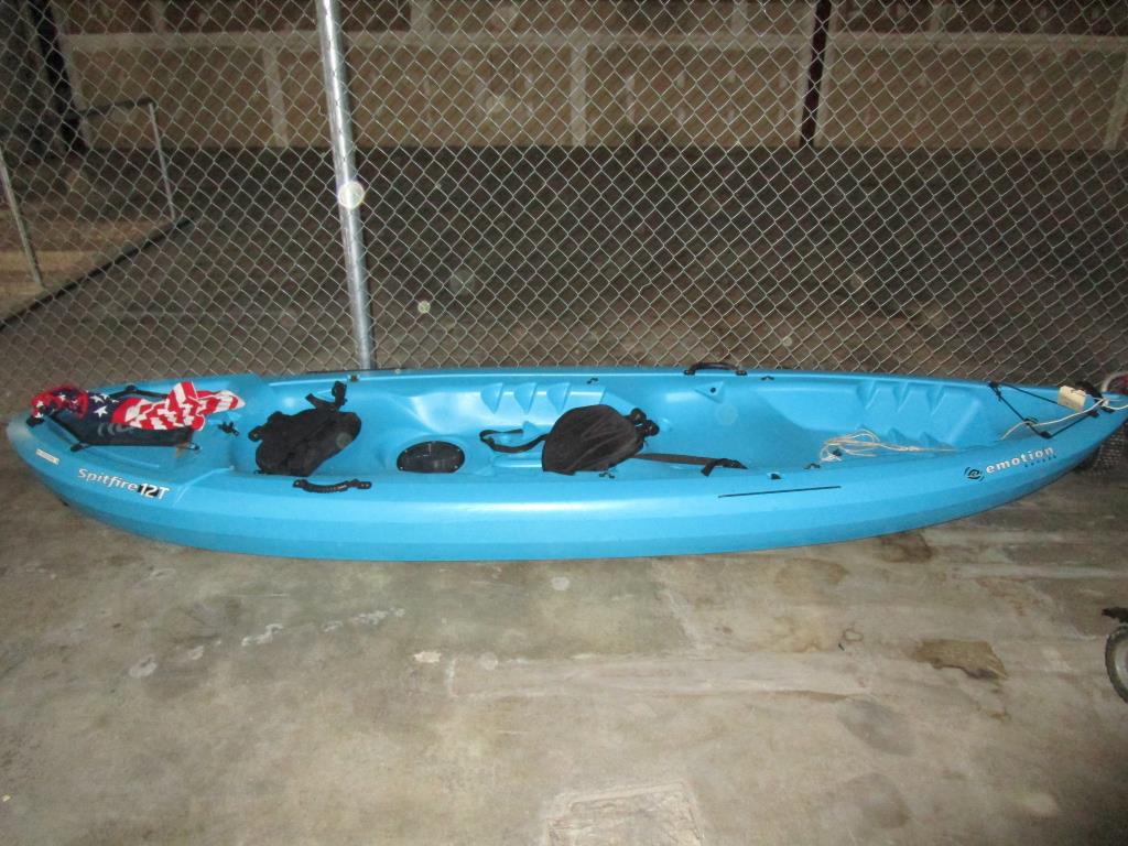 Emotions Kayak Spitfire12T | Property Room